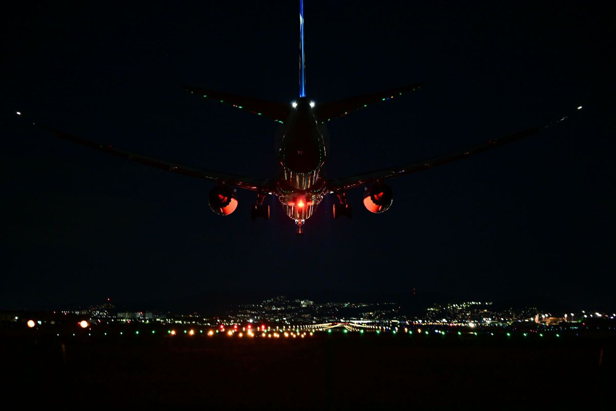 It's like a spaceship | GANREF