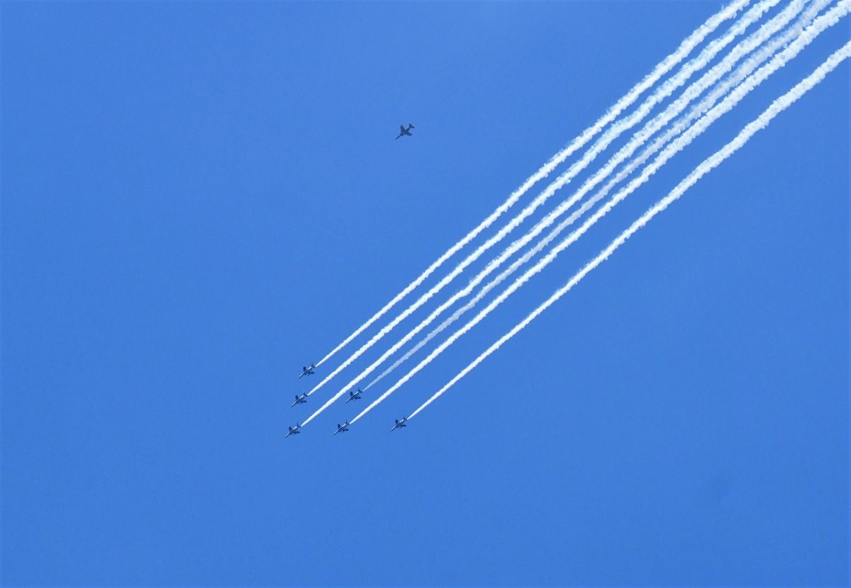 Blue Impulse in Tokyo | GANREF