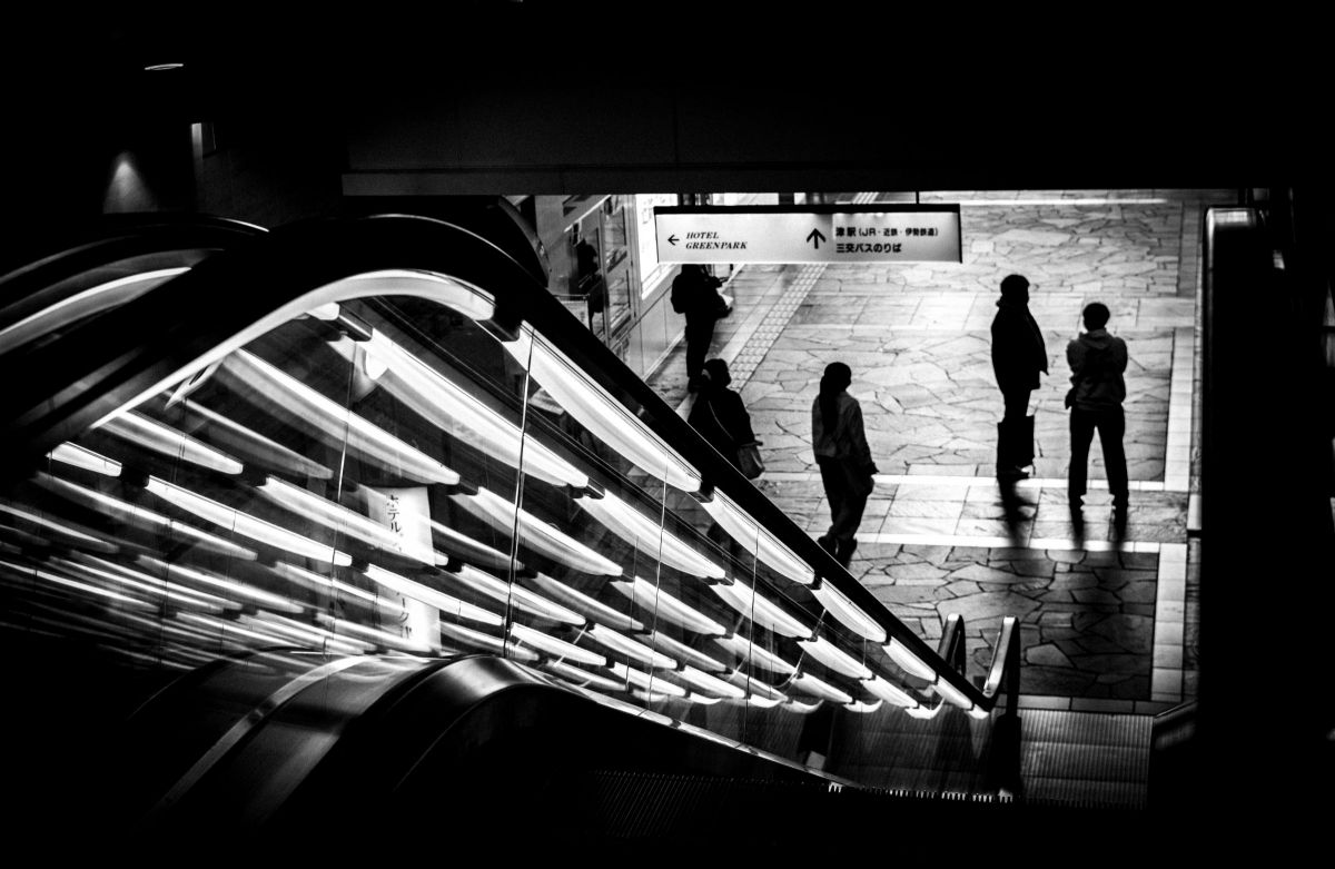 Beyond the escalator. | GANREF