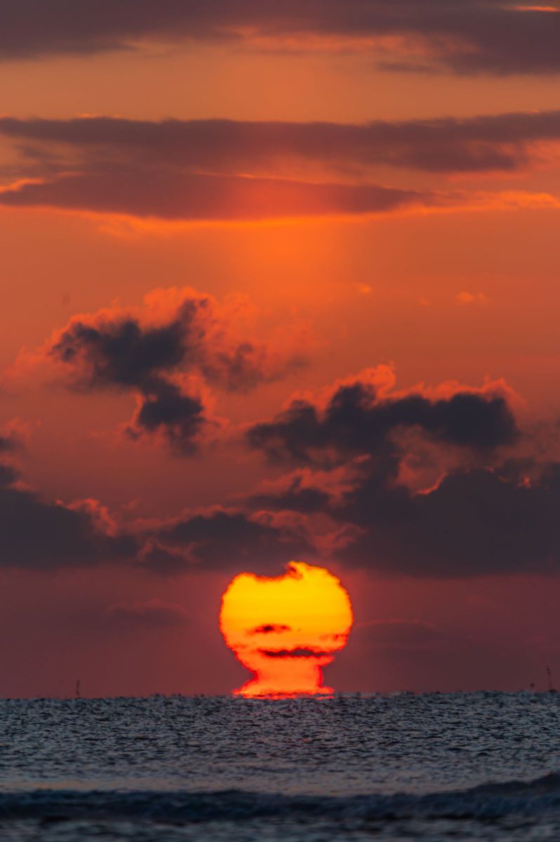 DARUMA with sun pillar | GANREF