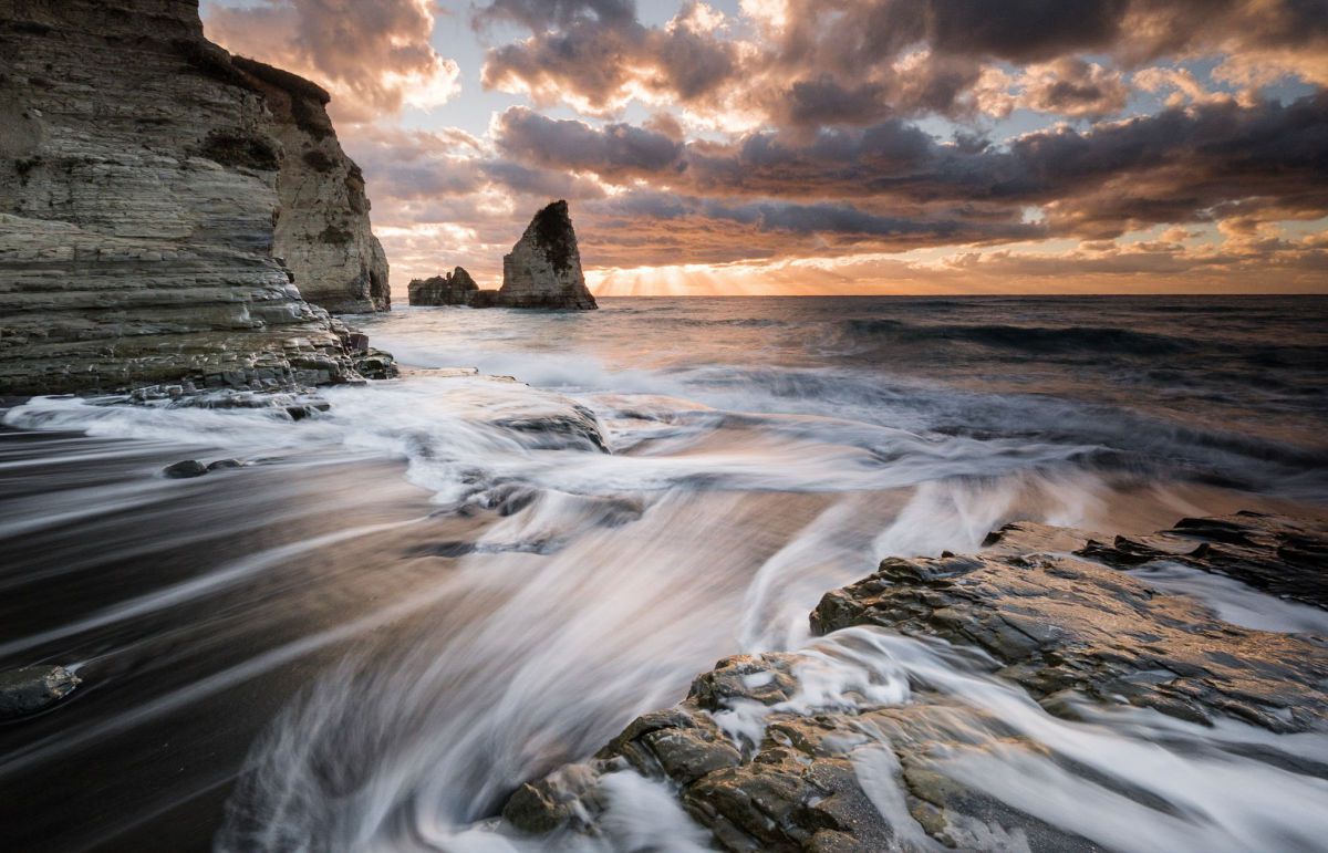 Mellow Beach | GANREF