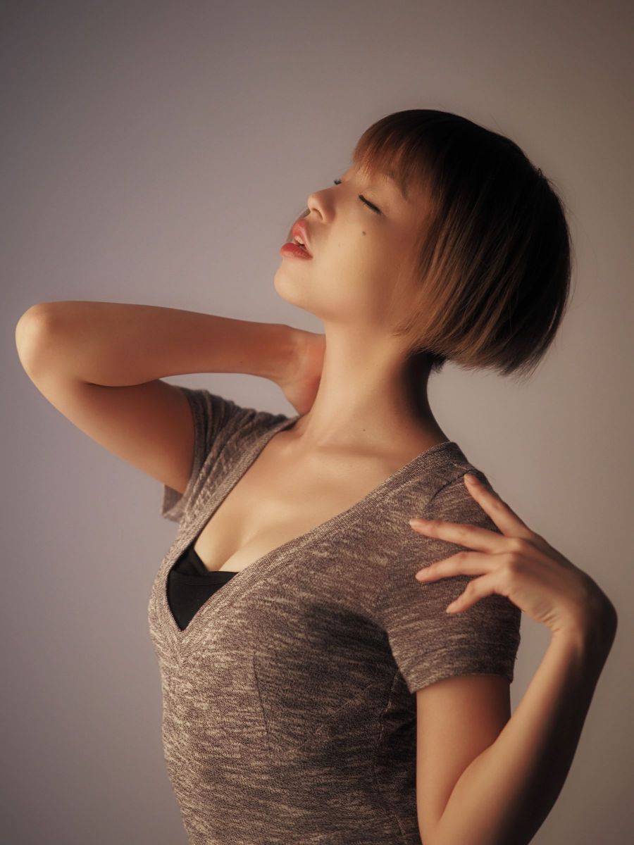 Close Your Eyes | GANREF