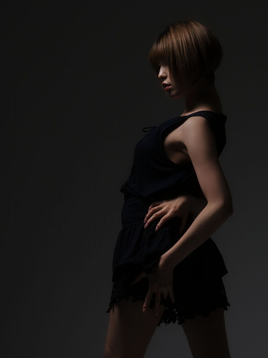 Black Night | GANREF