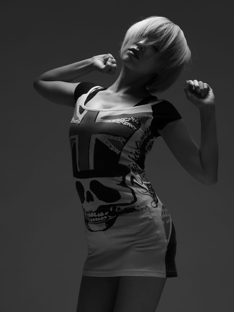 God Save the Queen #16 | GANREF