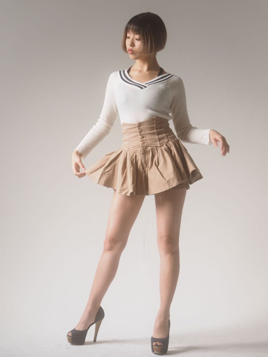 I saw her standing there | GANREF