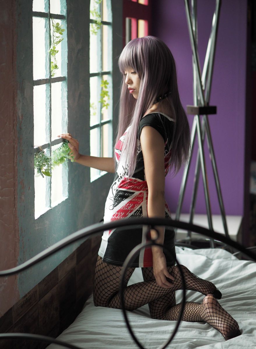 God Save The Queen | GANREF