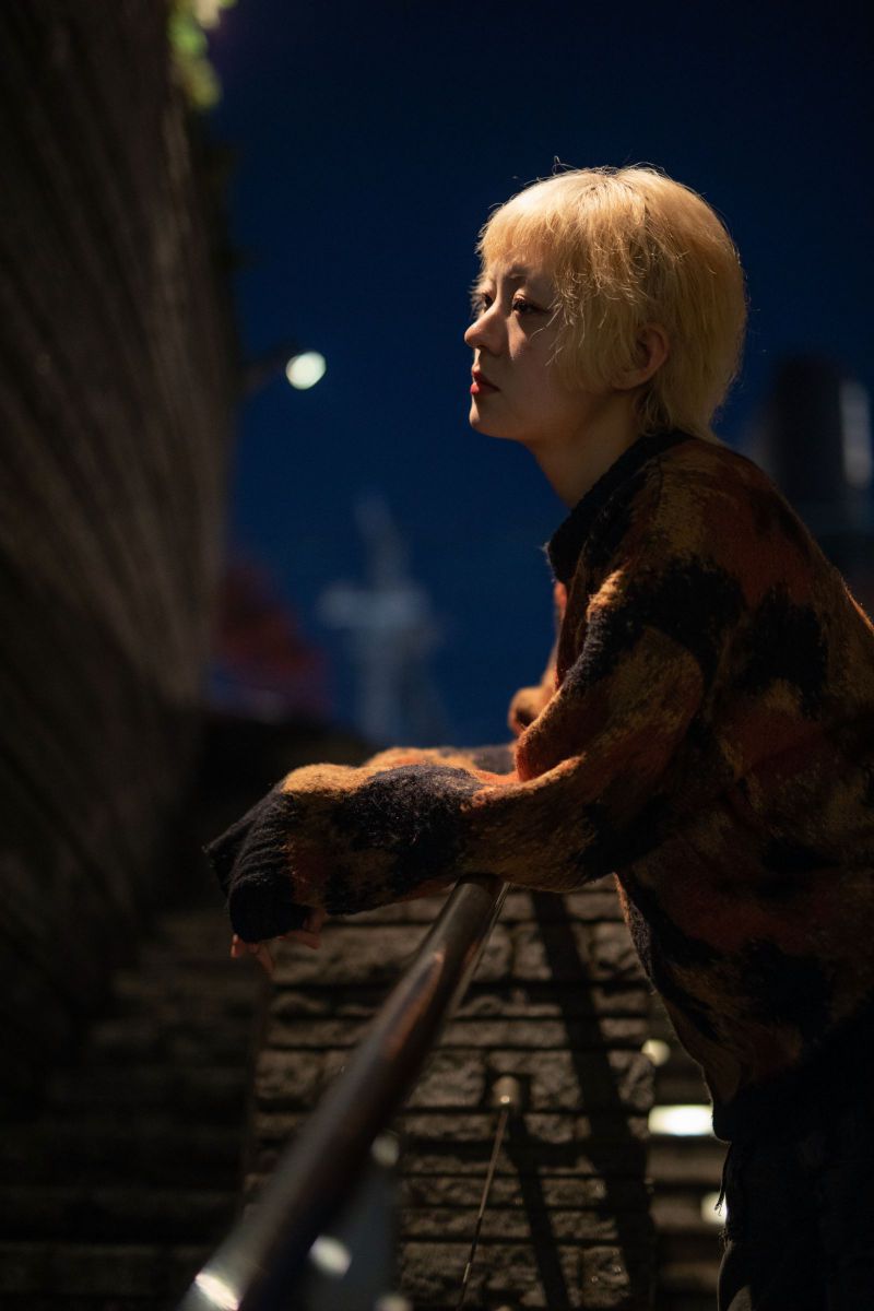 looking for the light #3 | GANREF