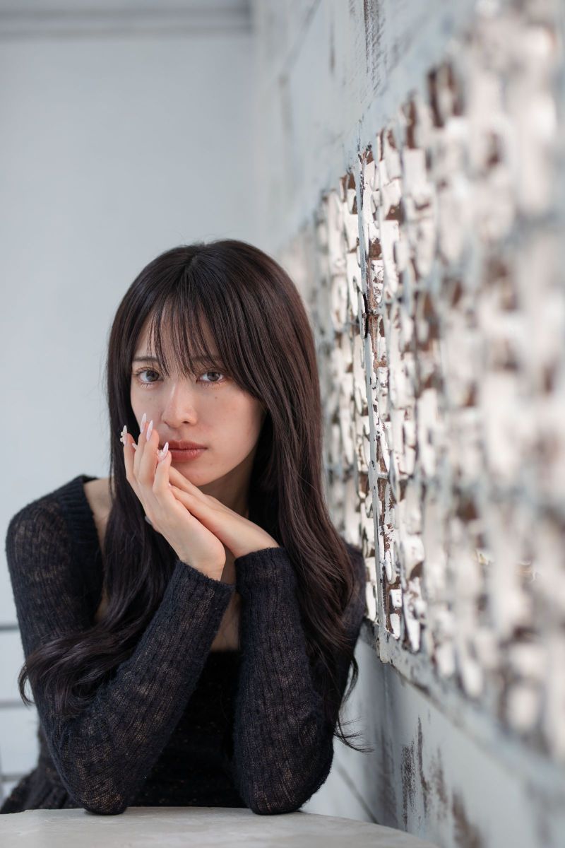 窓際のテーブル | GANREF