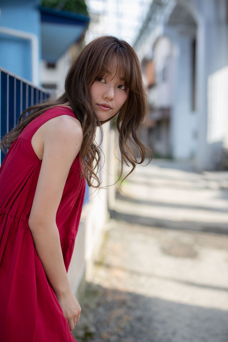 Lady In Red | GANREF