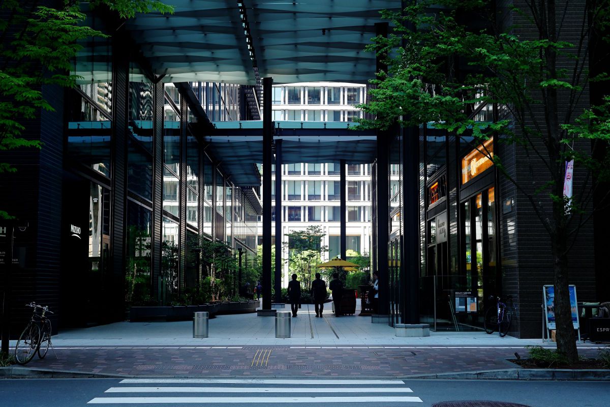 Glass Space | GANREF