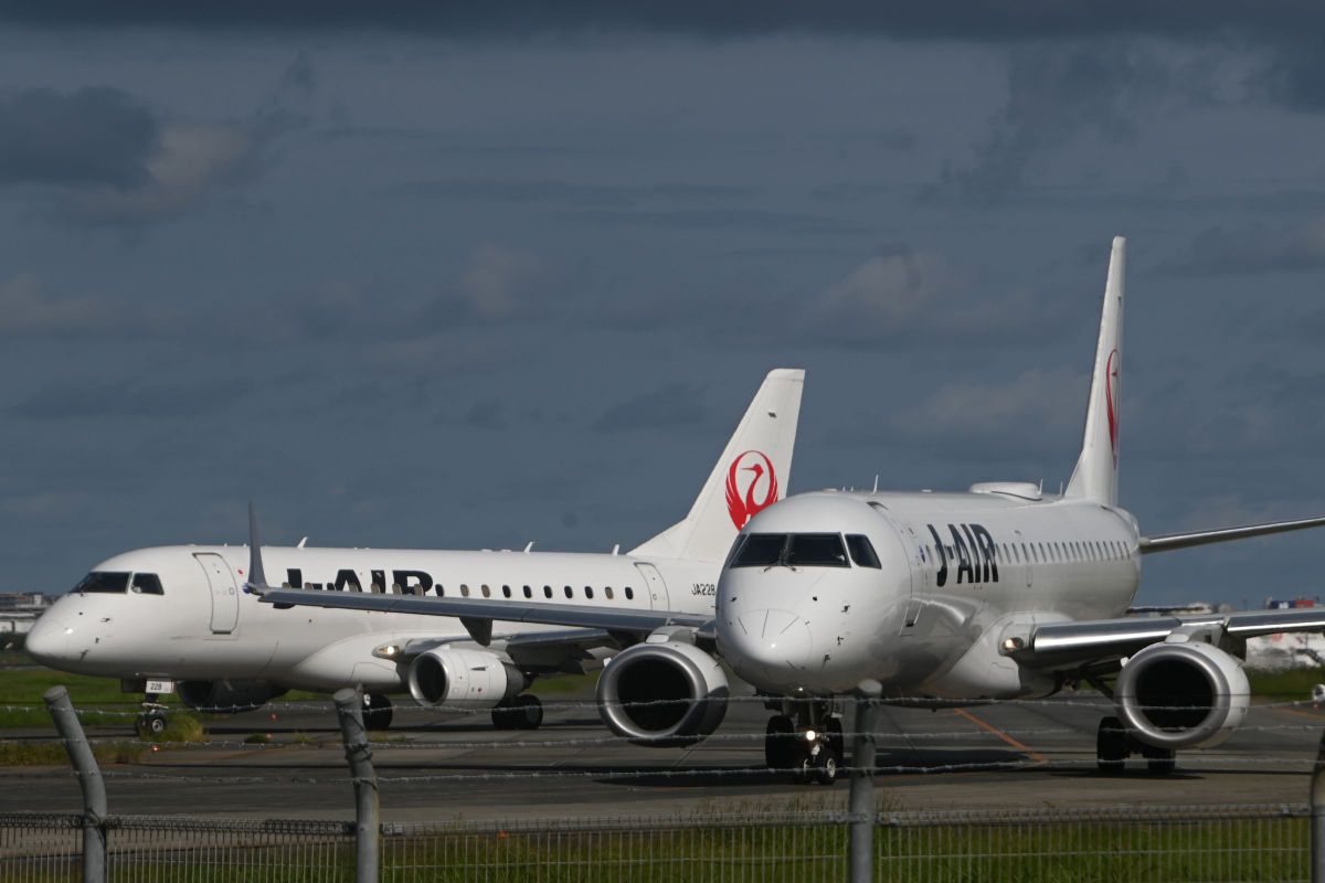 JAL1239 | GANREF