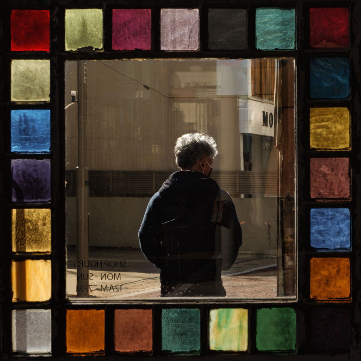 man in the frame | GANREF