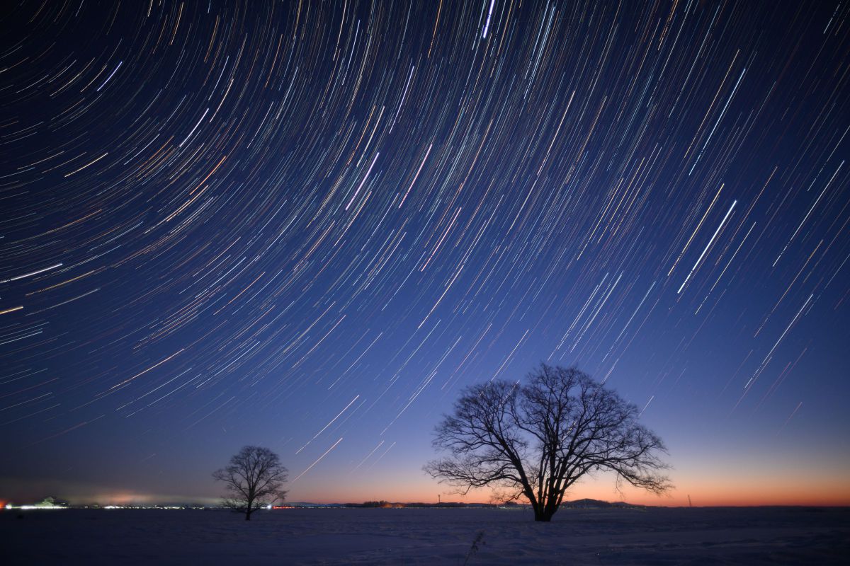 星降る夜明け | GANREF