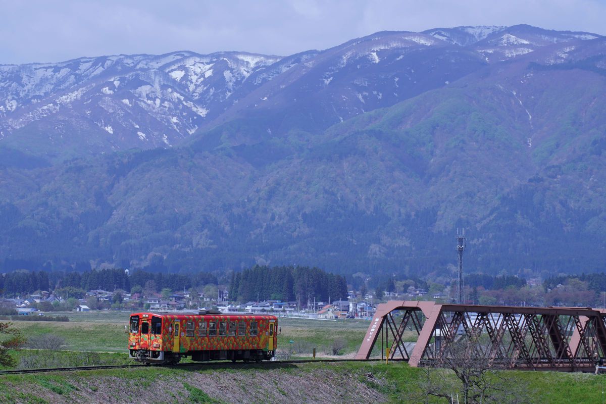 APS-Cクロップ。 | GANREF