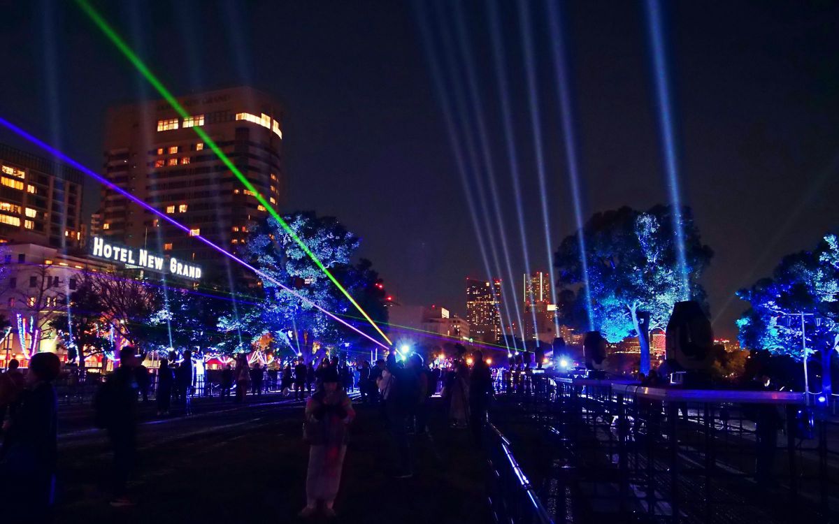 Sunday Night Fever. | GANREF