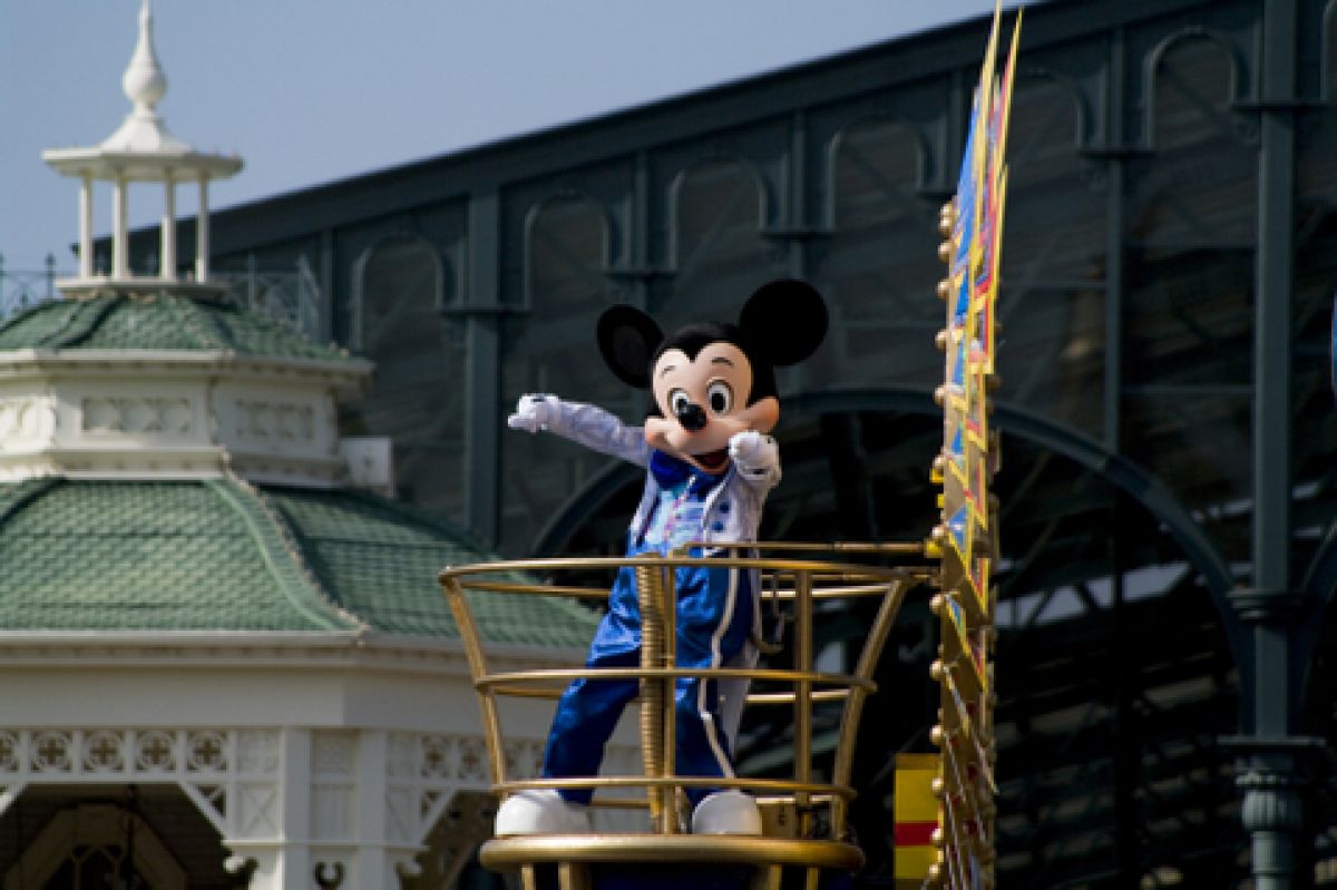 【TDL】ショー＆パレ撮りに大活躍 | GANREF