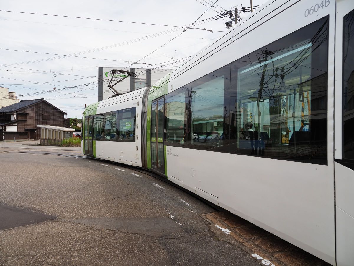 富山のLRT | GANREF