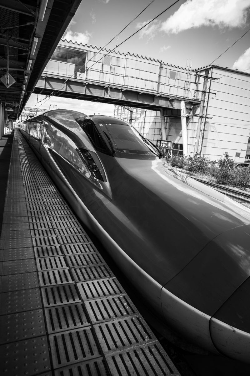 bullet train | GANREF