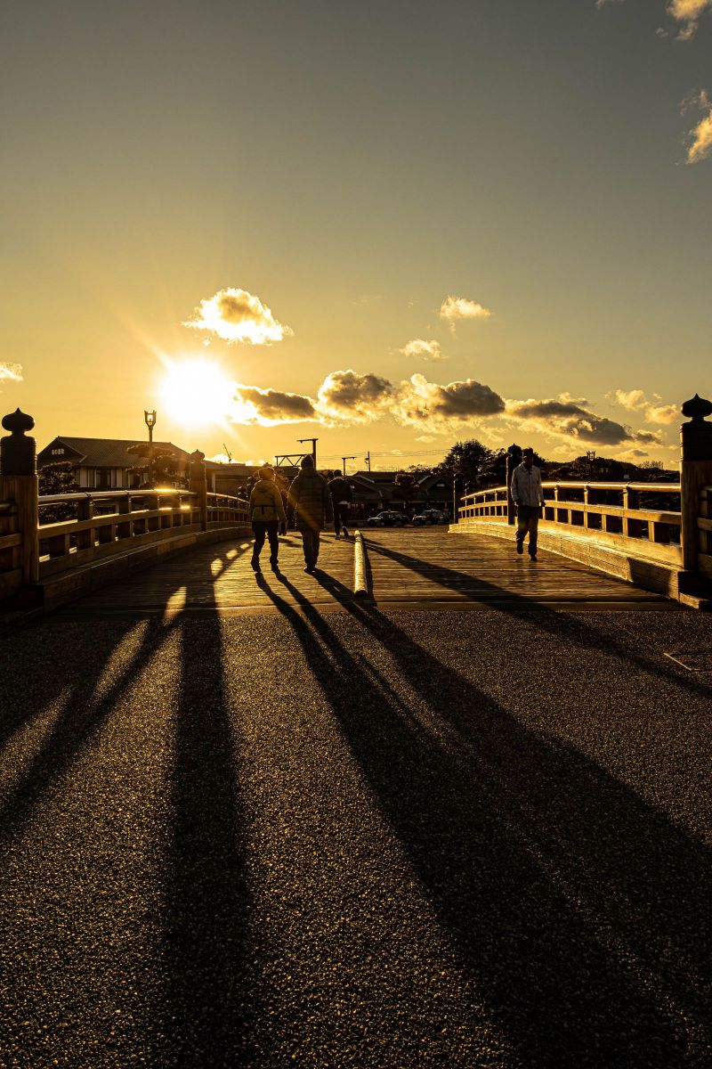 夕日の架け橋 | GANREF