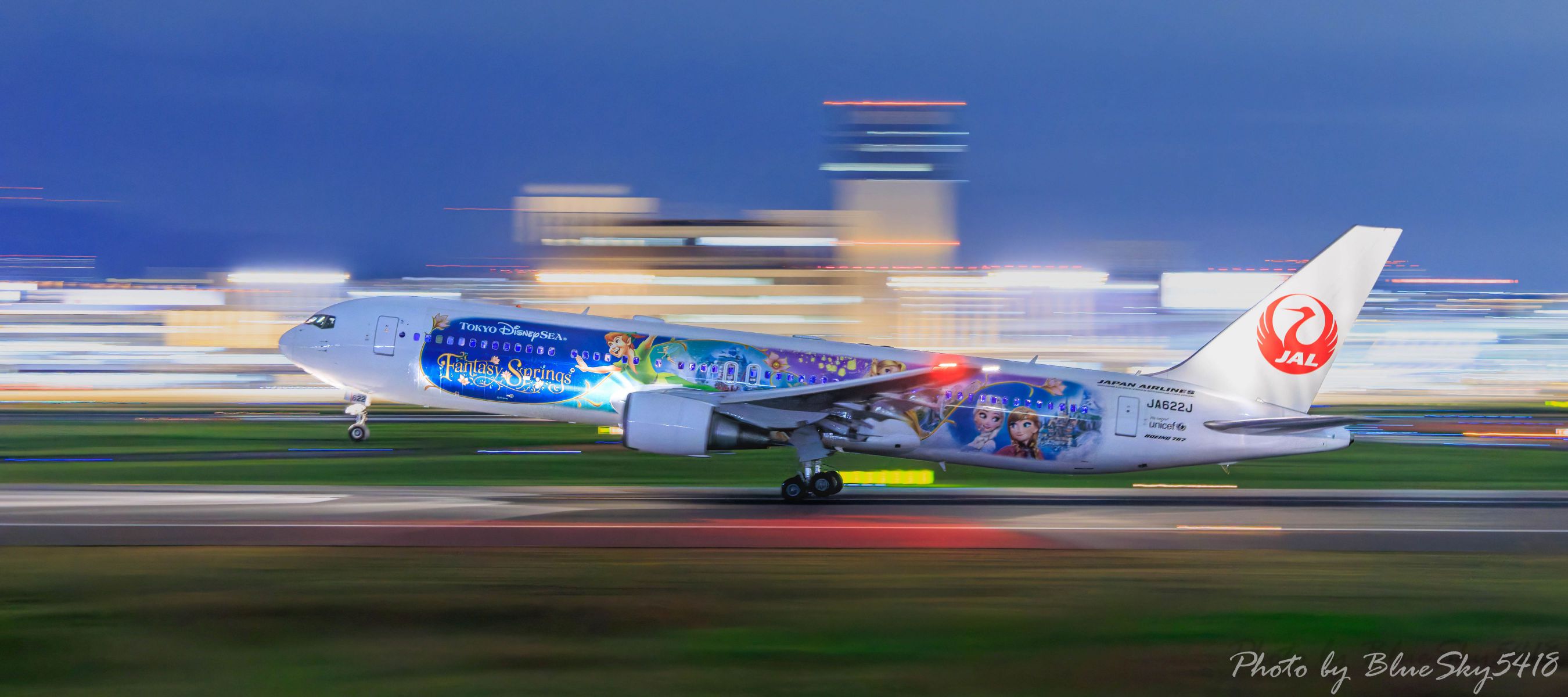 夢の国へ 〜JAL Fantastic Journey Express〜 | GANREF