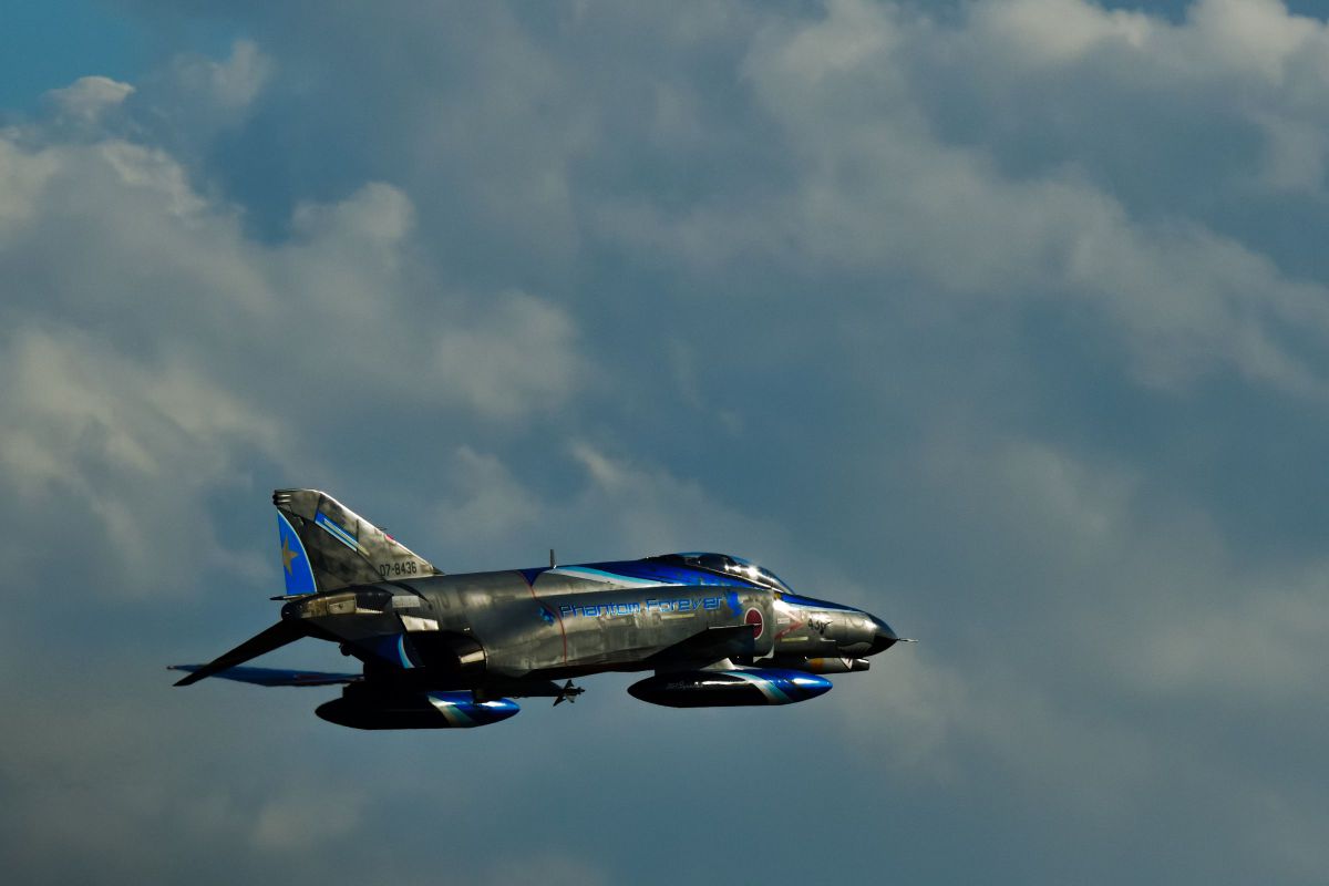 Phantom Forever! | GANREF