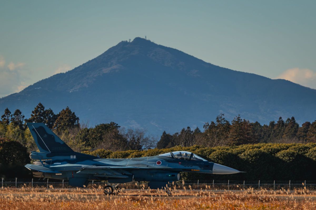 百里、筑波山、F-2... | GANREF