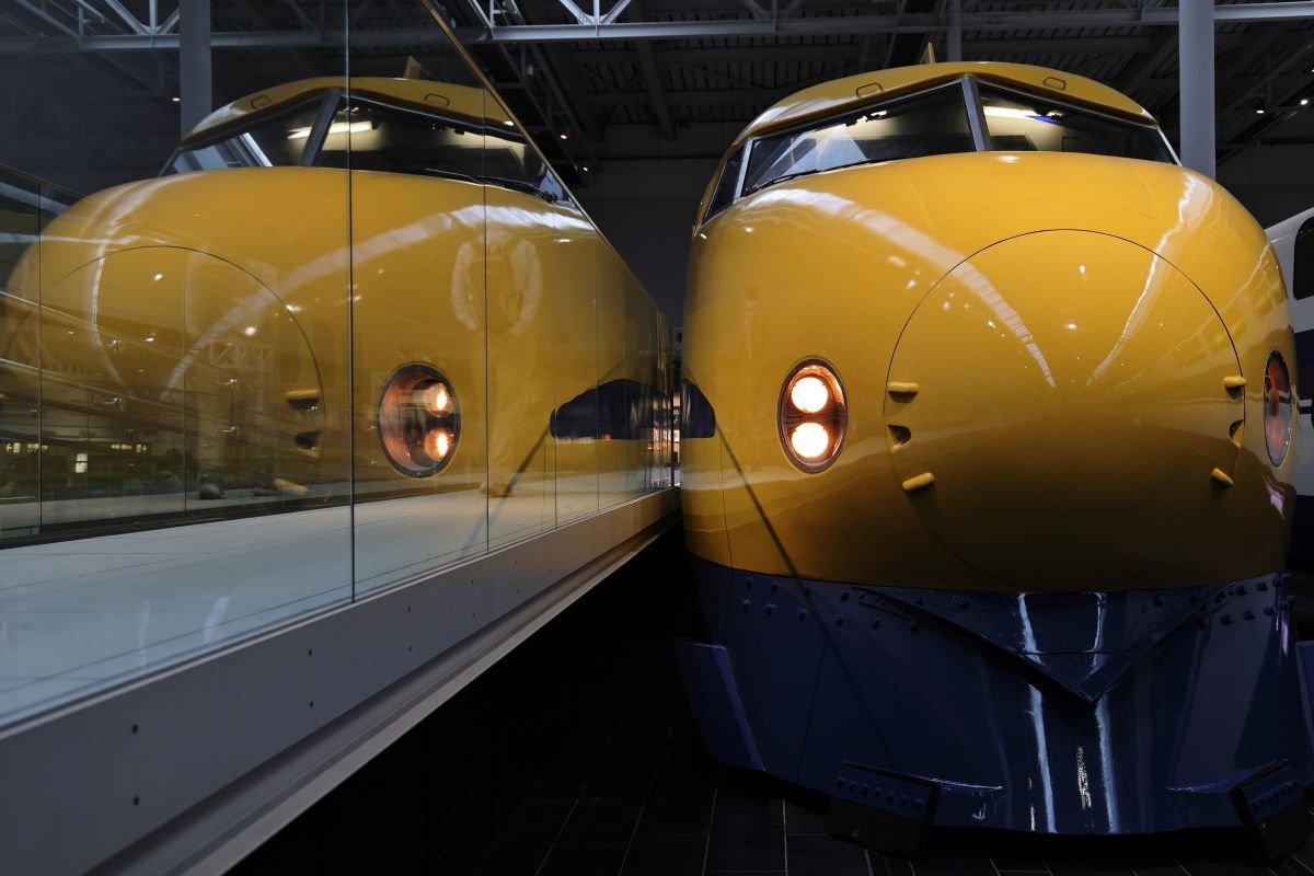 Twin Zero Doctor Yellow | GANREF