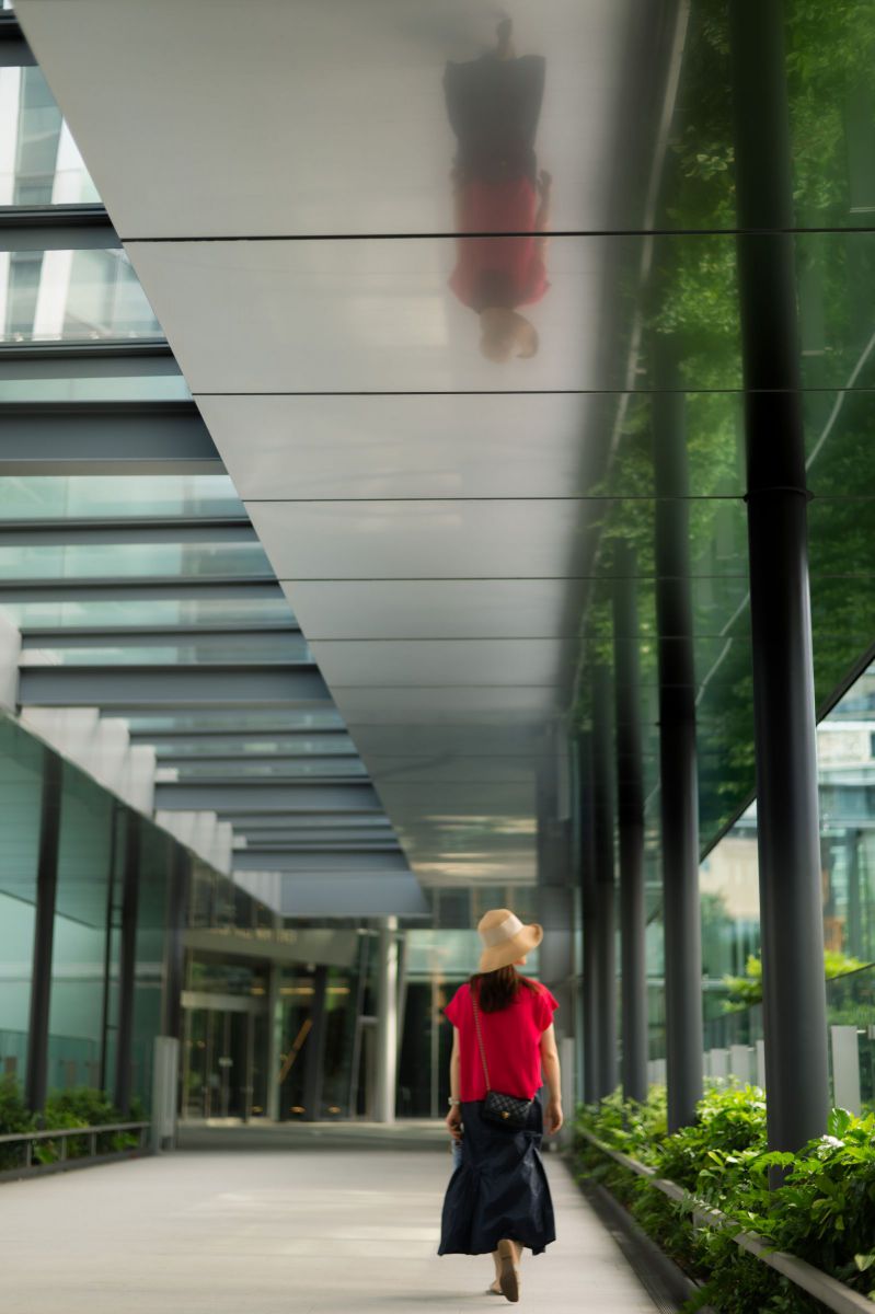 Walking away | GANREF