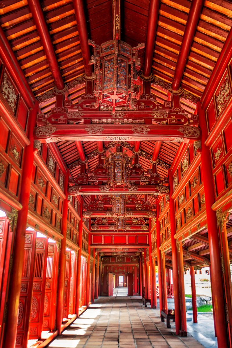 Red Symphony | GANREF