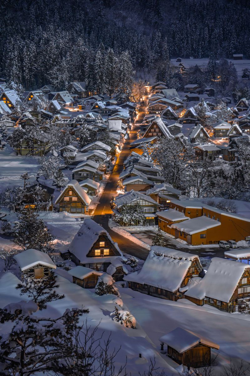 snowy night | GANREF