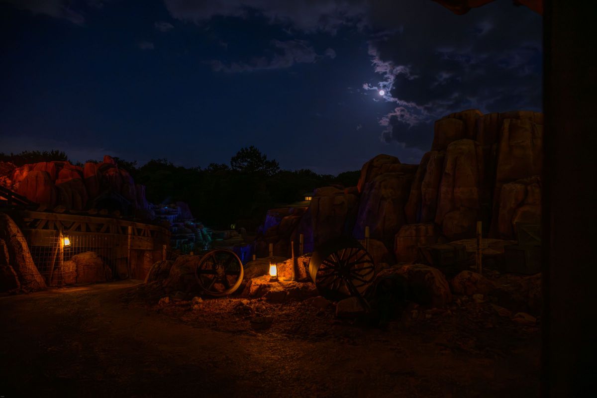 wAitinG biG ThundEr mounTain! | GANREF