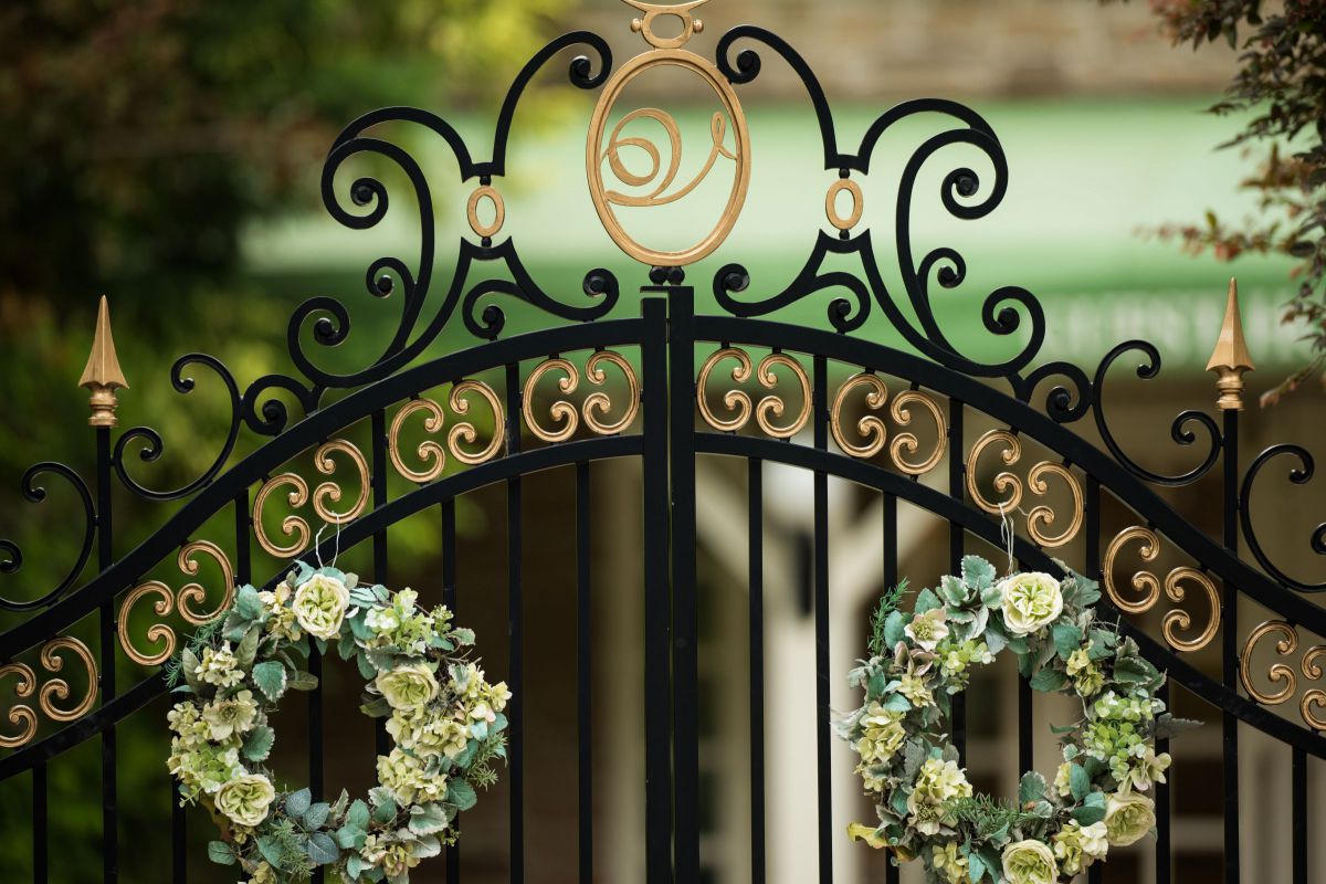 Ornate gate | GANREF