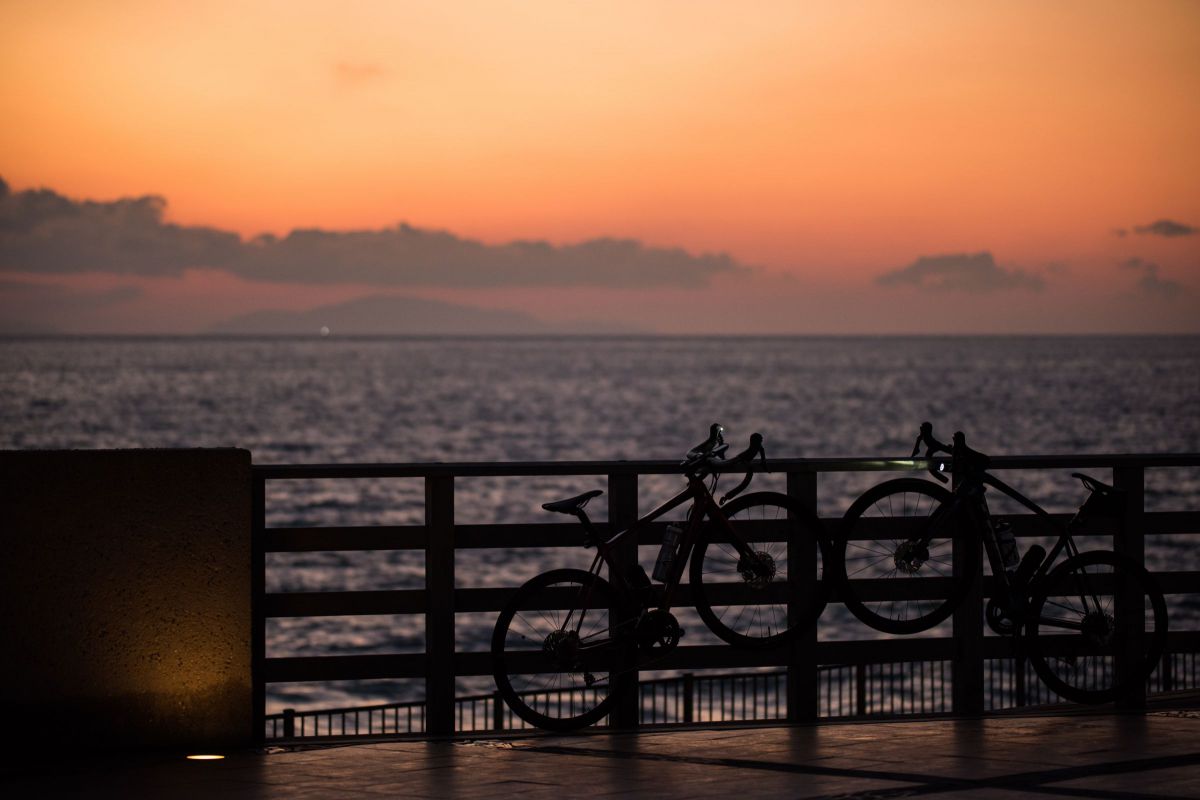 Stillness of dusk | GANREF