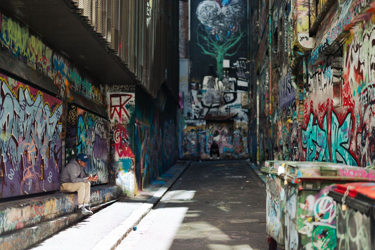 Graffiti Jungle | GANREF