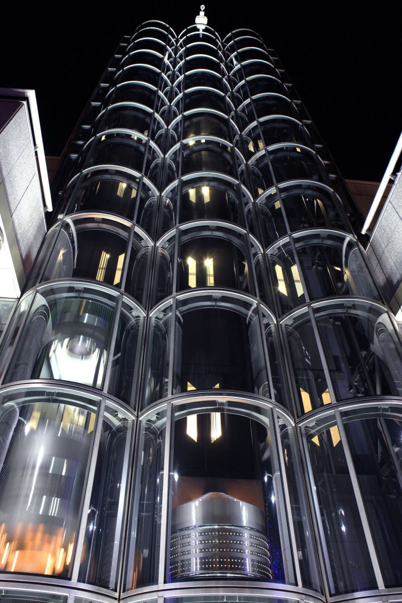 Three Glass Tower | GANREF