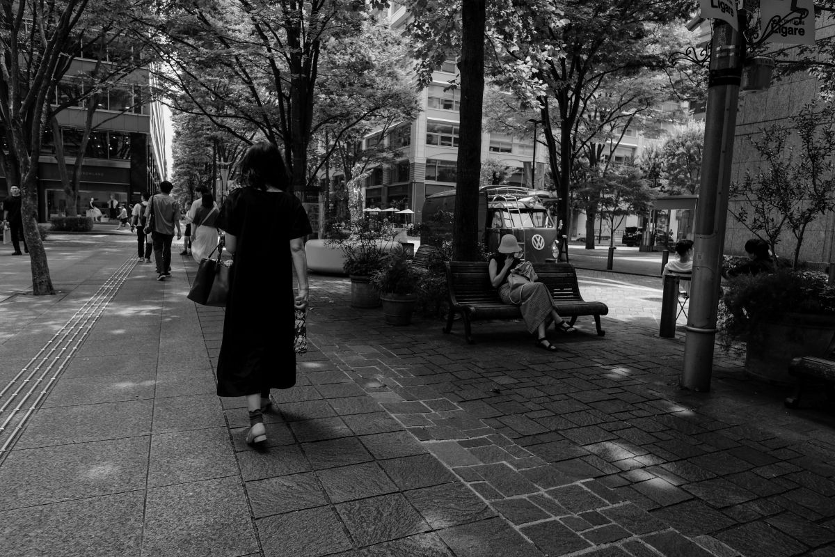 MARUNOUCHI MONOCHROME SERIES | GANREF
