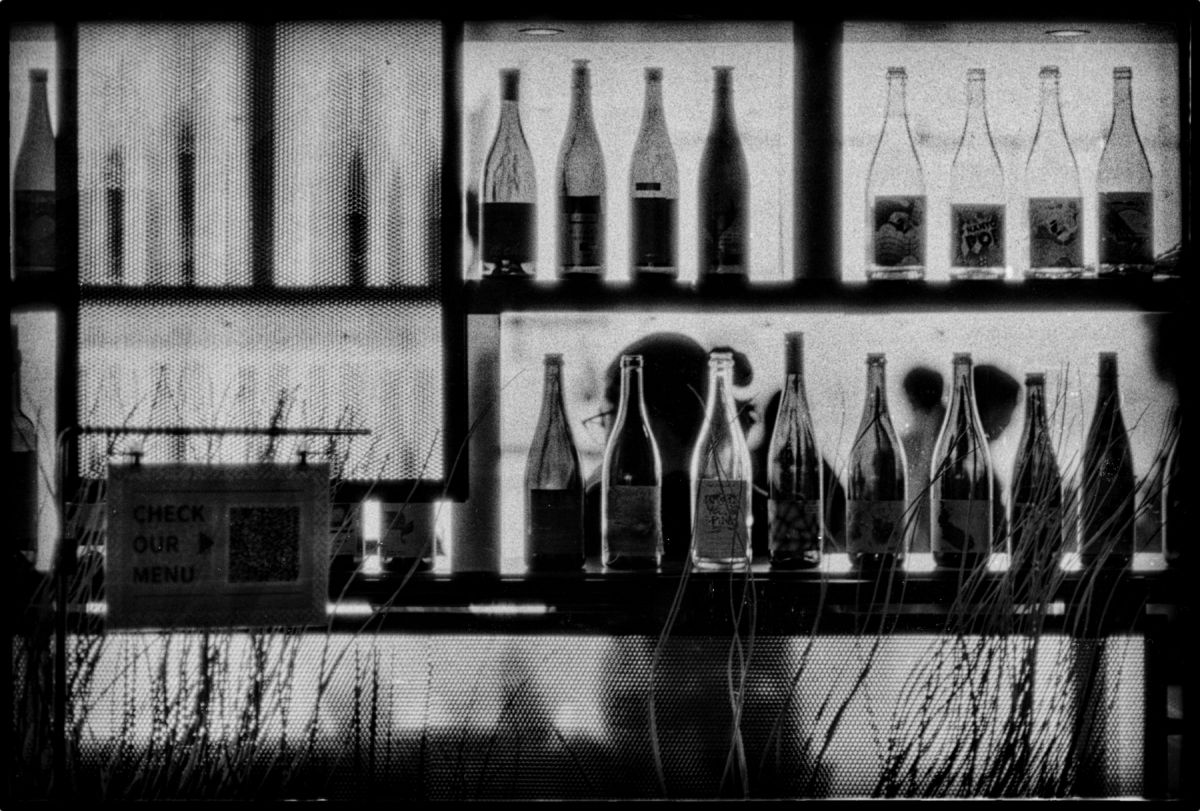 glass bottle. | GANREF