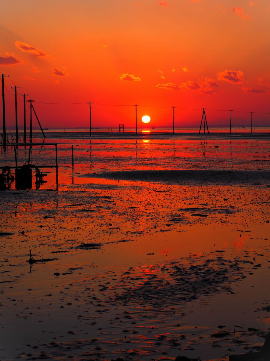 Burning Red | GANREF