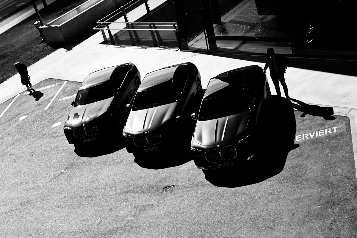 THE SALOON CAR | GANREF