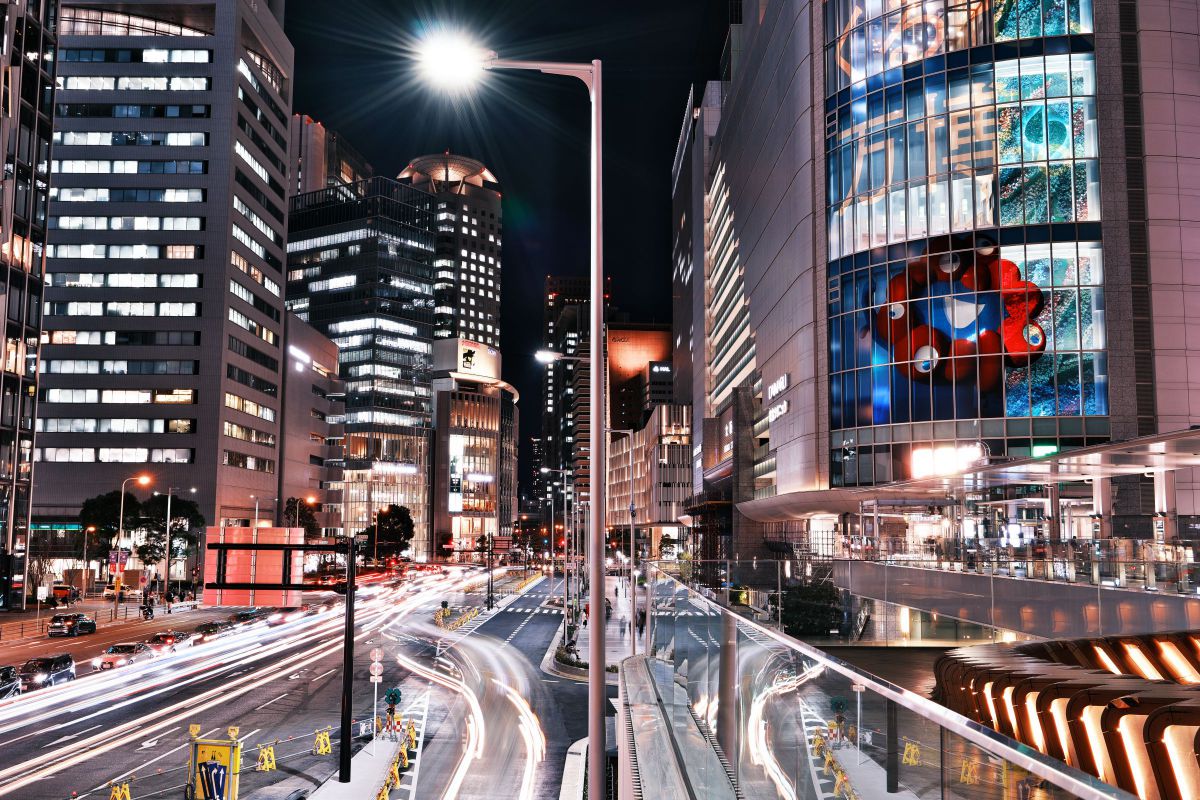 まちのひかり | GANREF