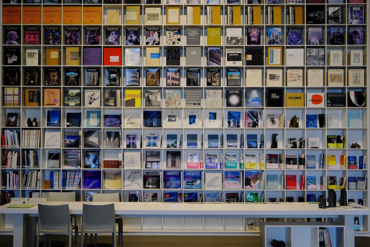 FRONT DESK. | GANREF