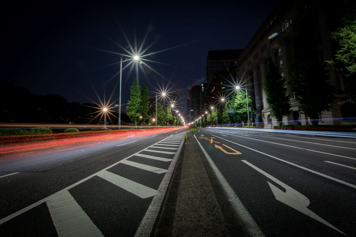 Light show in the city | GANREF