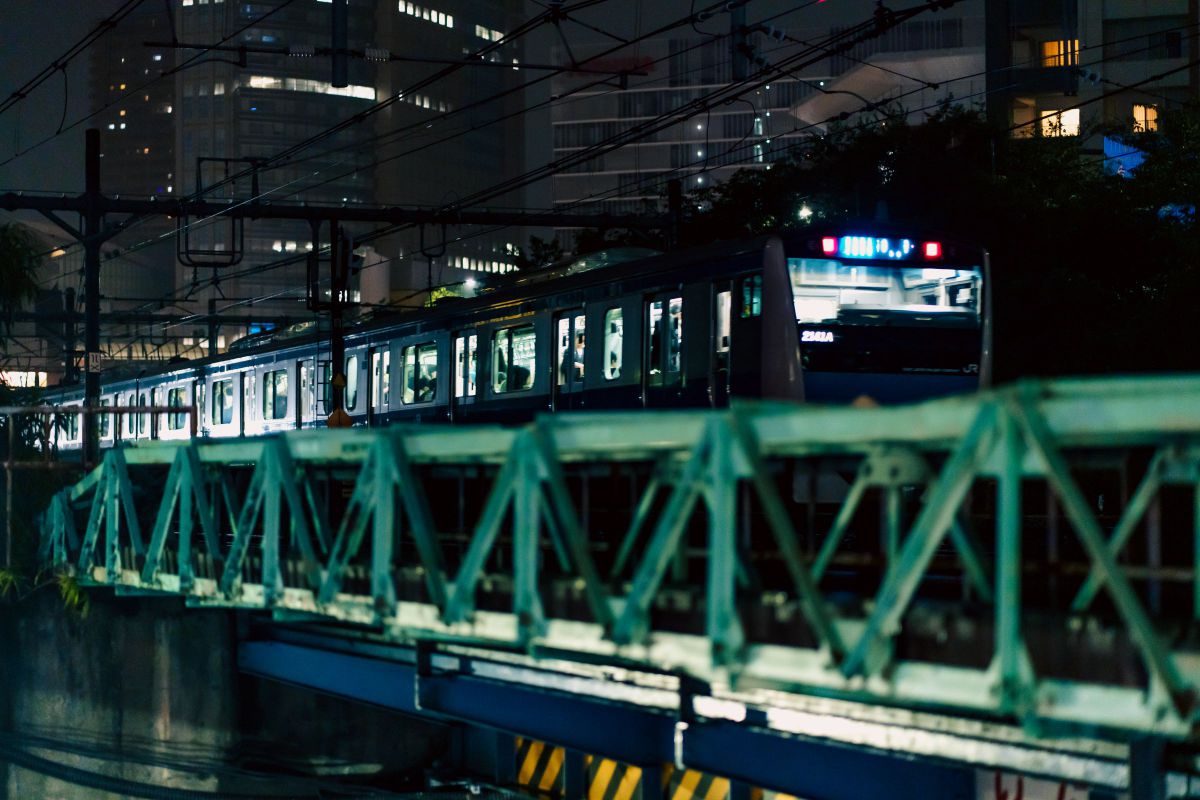 濡れた京浜東北線 | GANREF