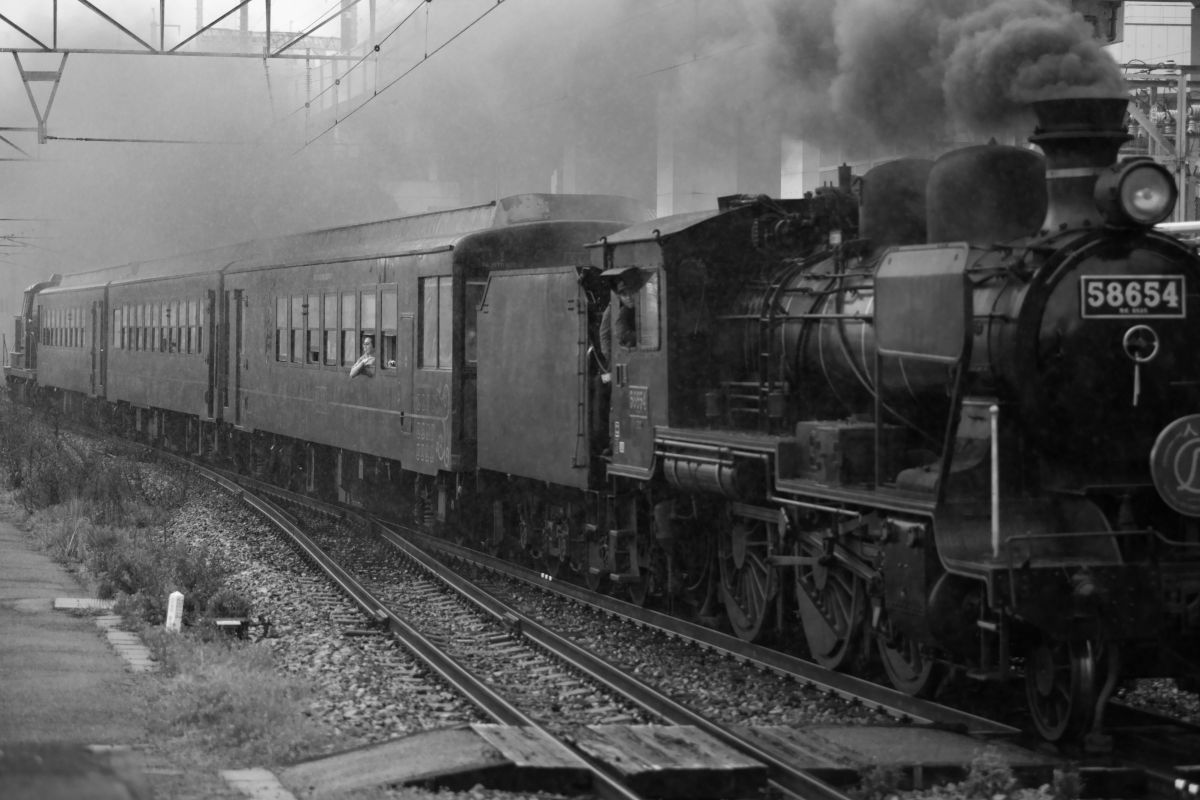 DSC01046_モノクロ.JPG | GANREF