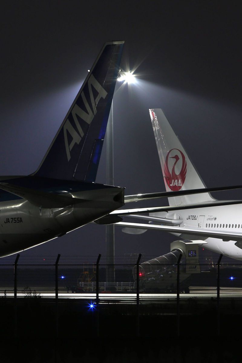 ANAとJALのお尻り合い | GANREF