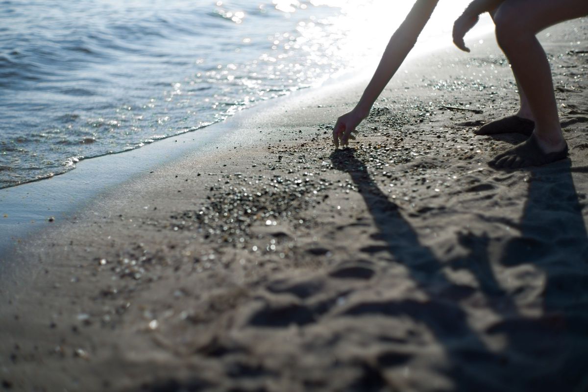 beach combing | GANREF