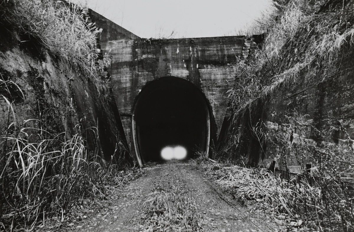 『トンネル』日本カメラ・1975年4月号・入賞 | GANREF