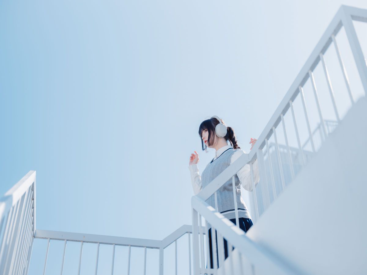 淡いブルーと私の世界 | GANREF