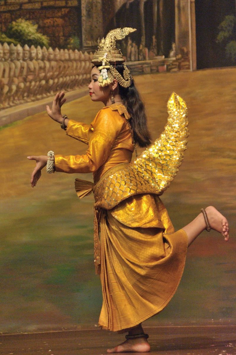 Apsara Dance | GANREF