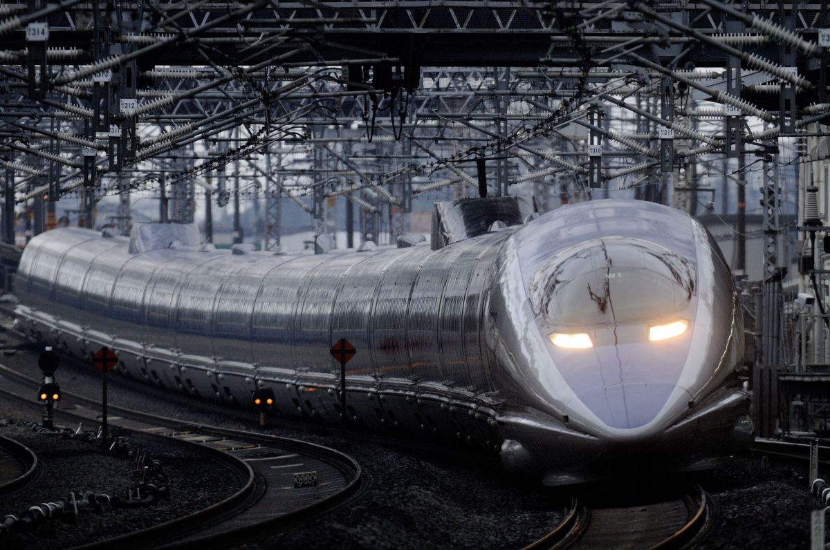 大蛇のような500系 | GANREF